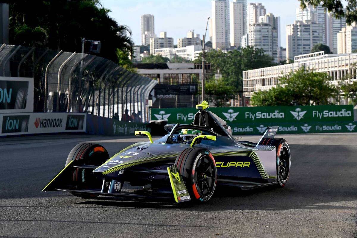 Lucas di Grassi fights for points in Formula E home race - Audi Tuning ...